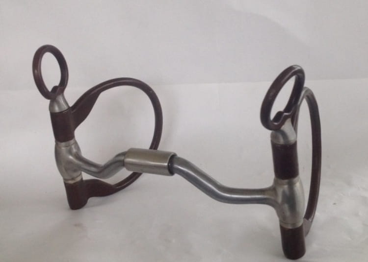 Hochwertige Metalab The Clinician Ported Hinged D-Ring Snaffle Bit FG ...